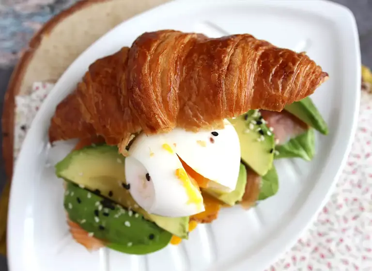 Brunch-style croissant sandwich