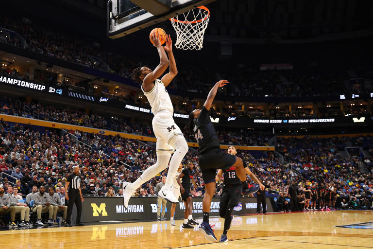 Five takeaways: Michigan basketball dominates Howard in second half