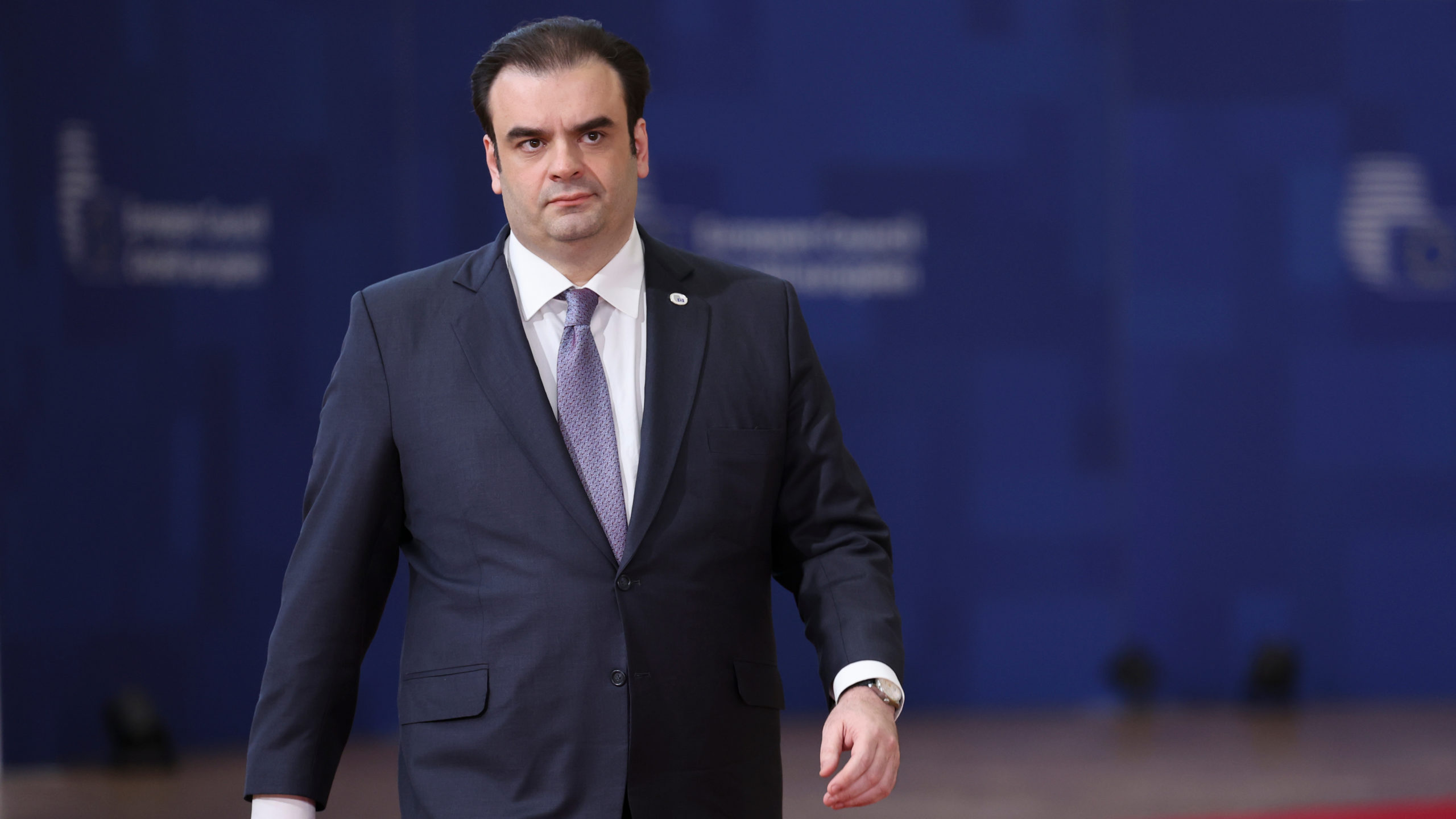 Κυριάκος Πιερρακάκης: Μεγάλες οι επιπτώσεις αν παραμείνουν κλειστά τα ...