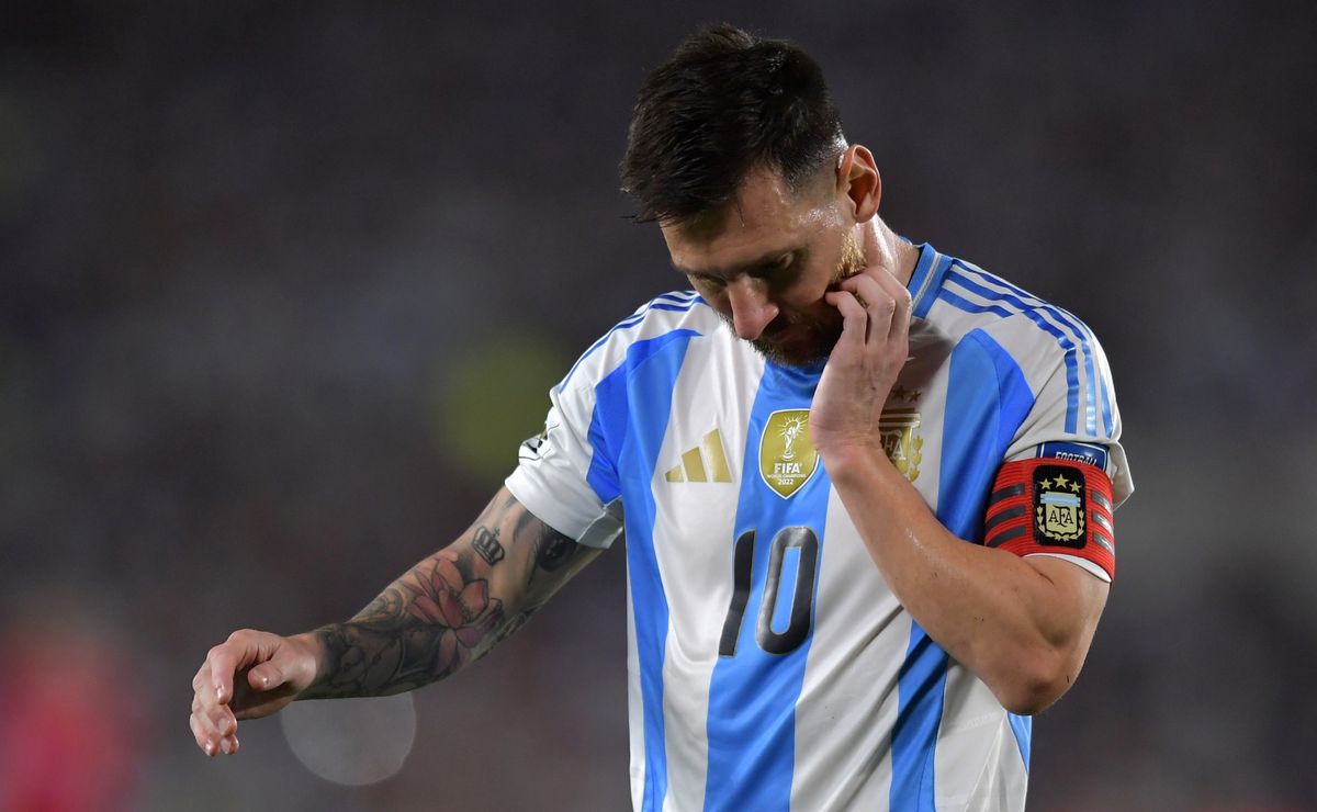 Report: Lionel Messi’s Argentina left without March friendlies as AFA ...