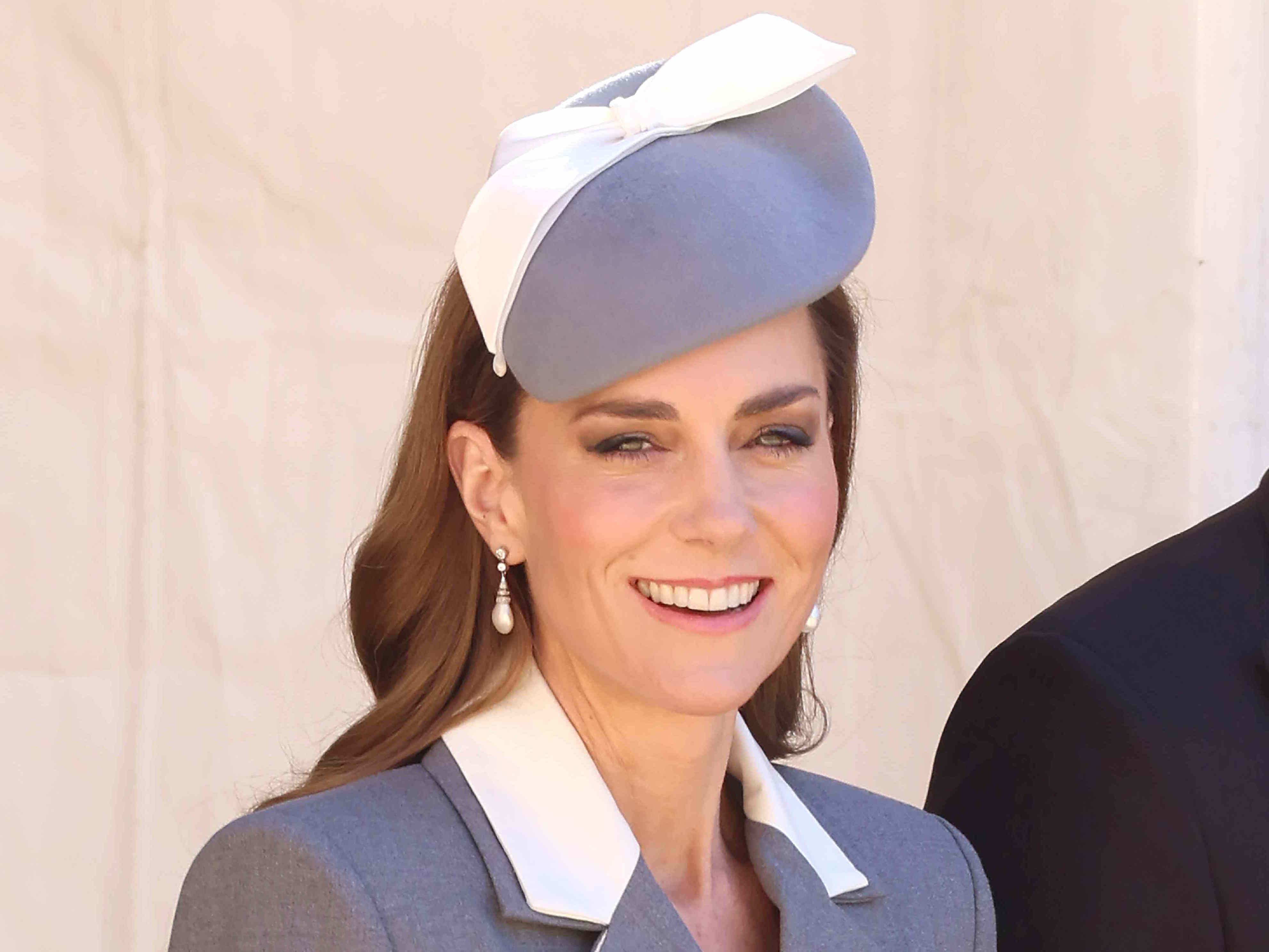 Kate Middleton's recent look included an unexpected corset-inspired ...