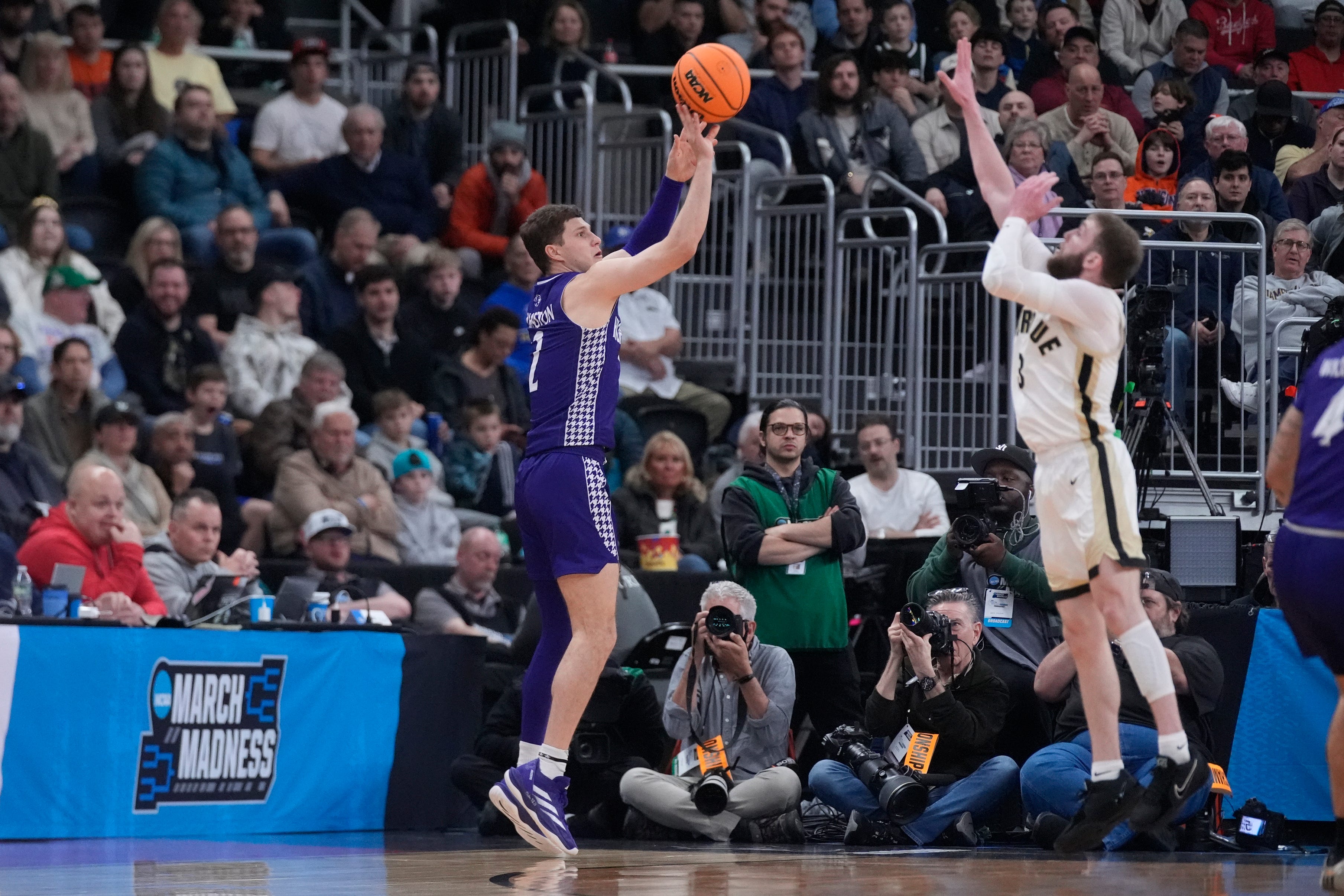 Meet Chase Johnston, the High Point shooter who's not made a 2-pointer