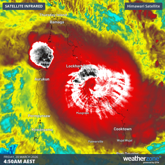 Cyclone Narelle makes landfall in northern Qld as category 4 system
