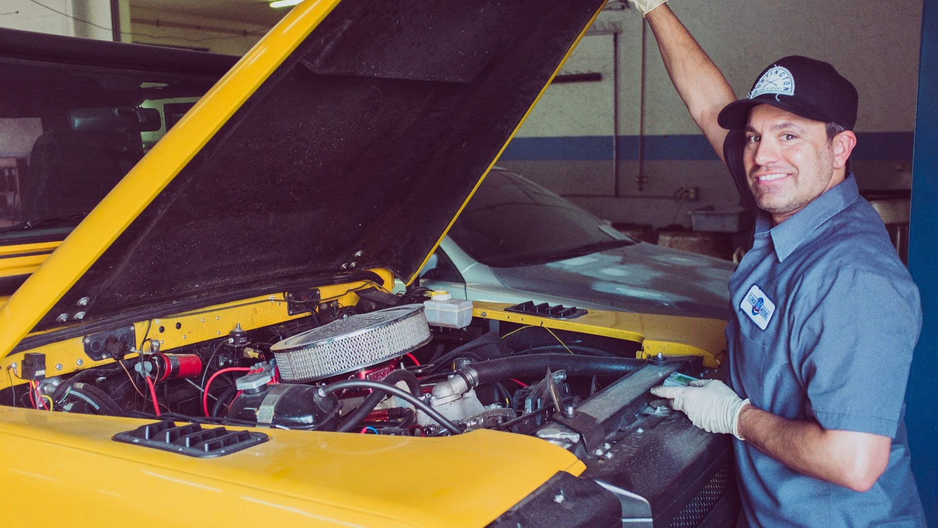 20 things mechanics immediately notice about your car