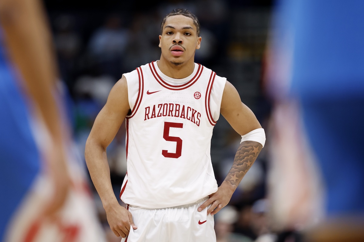 Hawaii sends message on Arkansas star Darius Acuff in March Madness