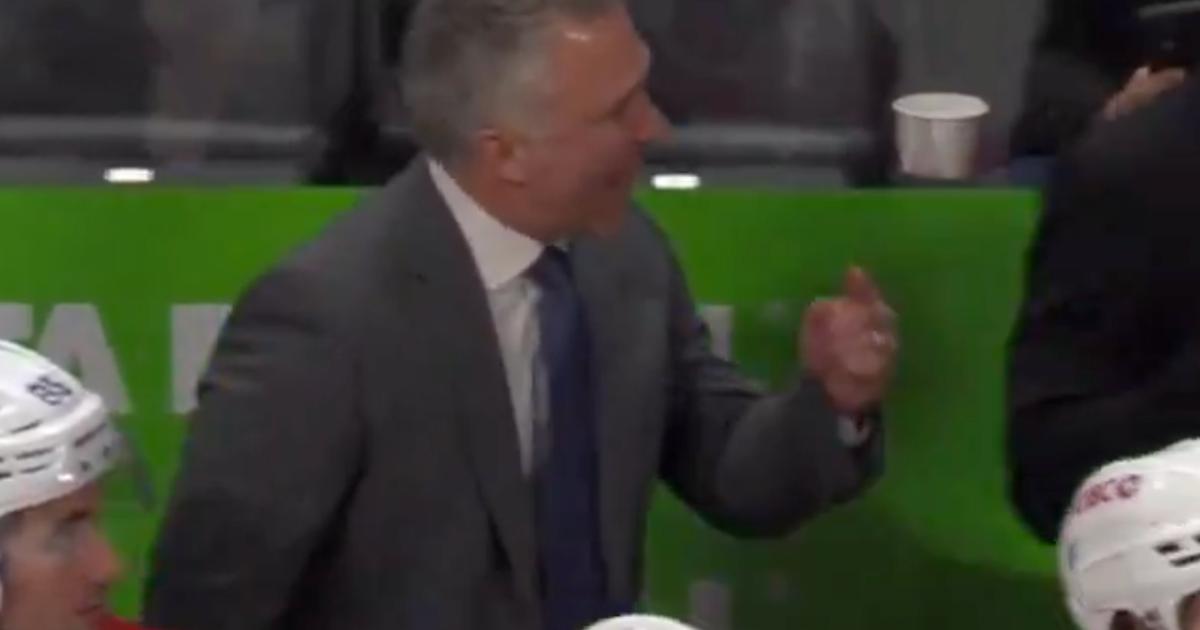 Martin St-Louis enguirlande Alex Newhook sur le banc comme on l’a ...