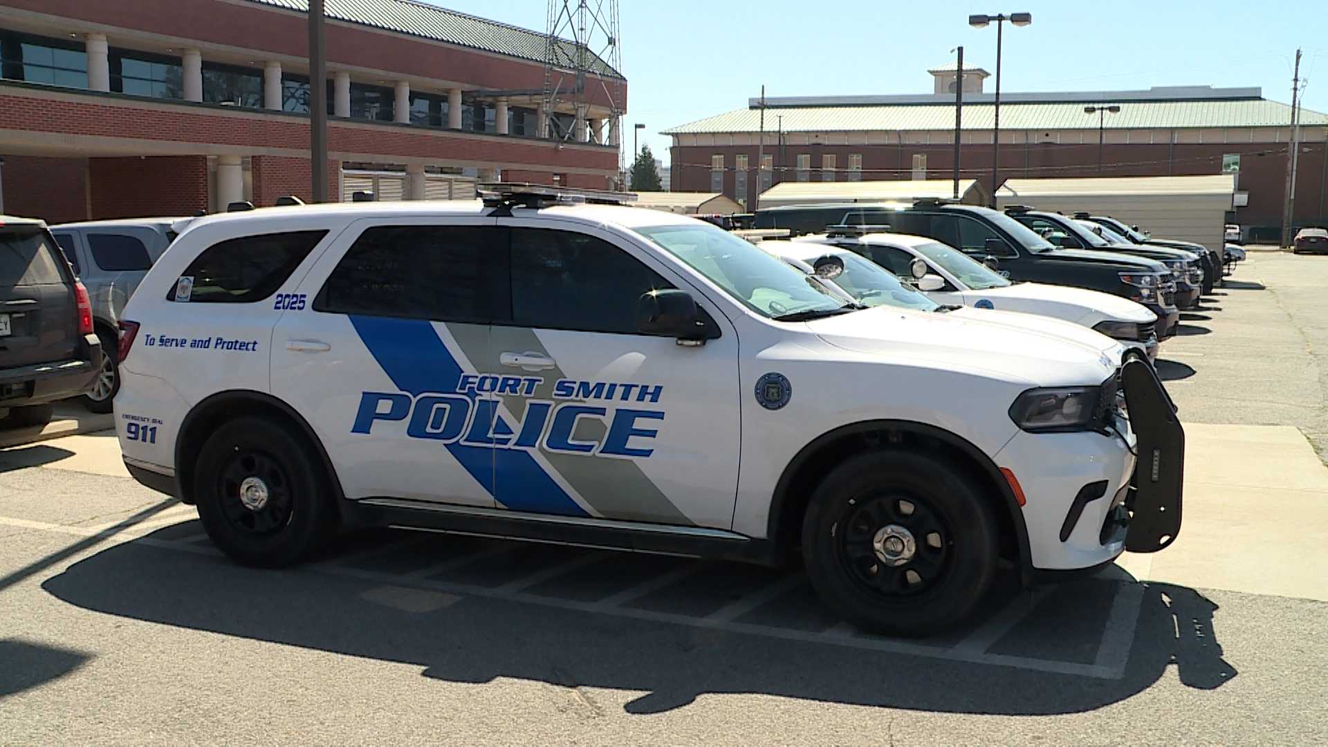 Fort Smith police adding 17 patrol vehicles, boosting fleet by more ...