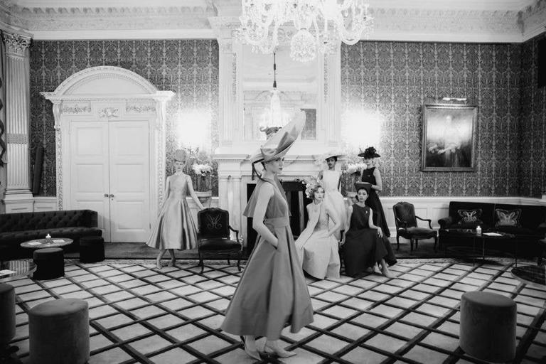 Princess Diana's hat designer is bringing 1920s Great Gatsby glamour to ...