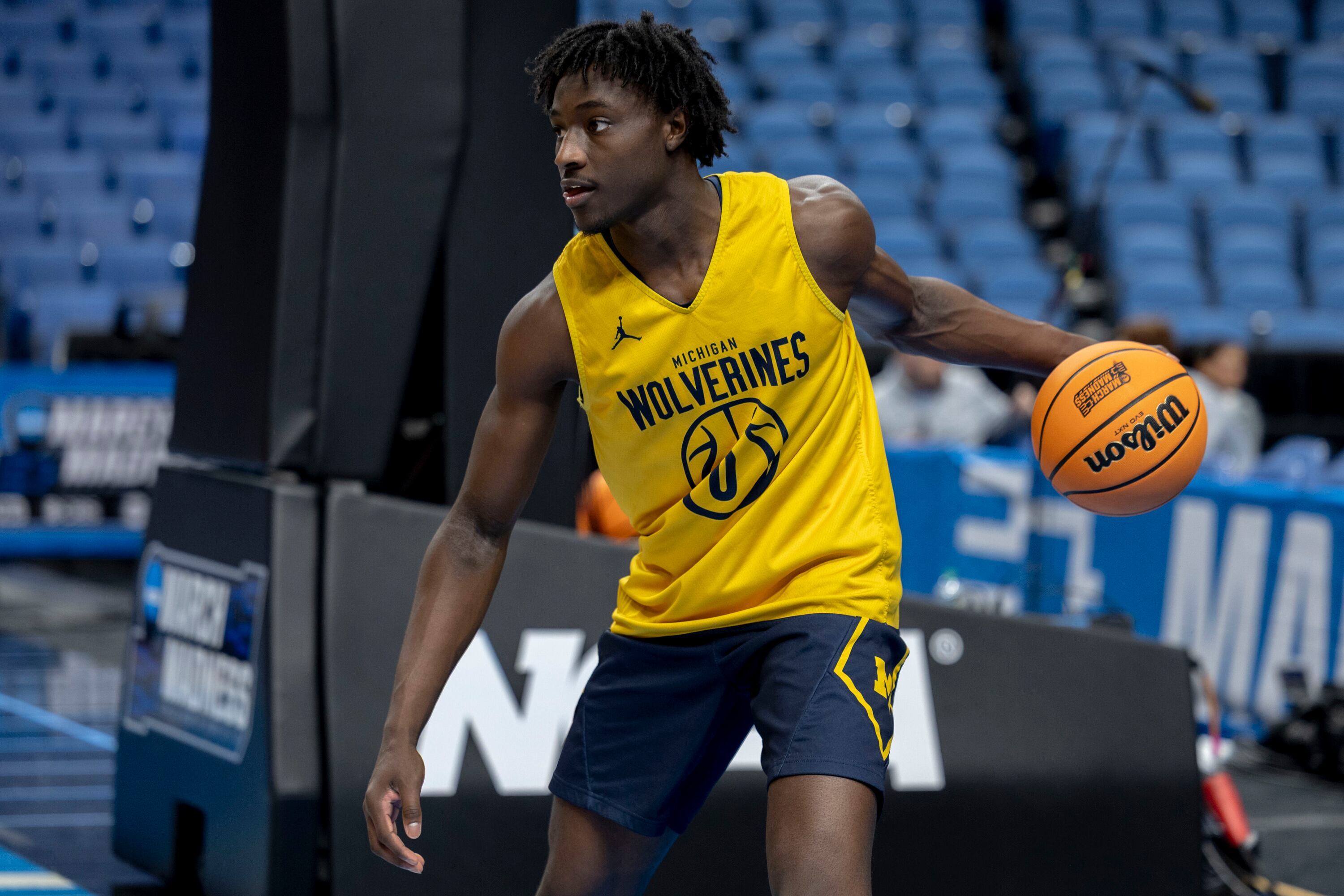 Michigan’s NCAA tournament starts as surprise homecoming for one Wolverine