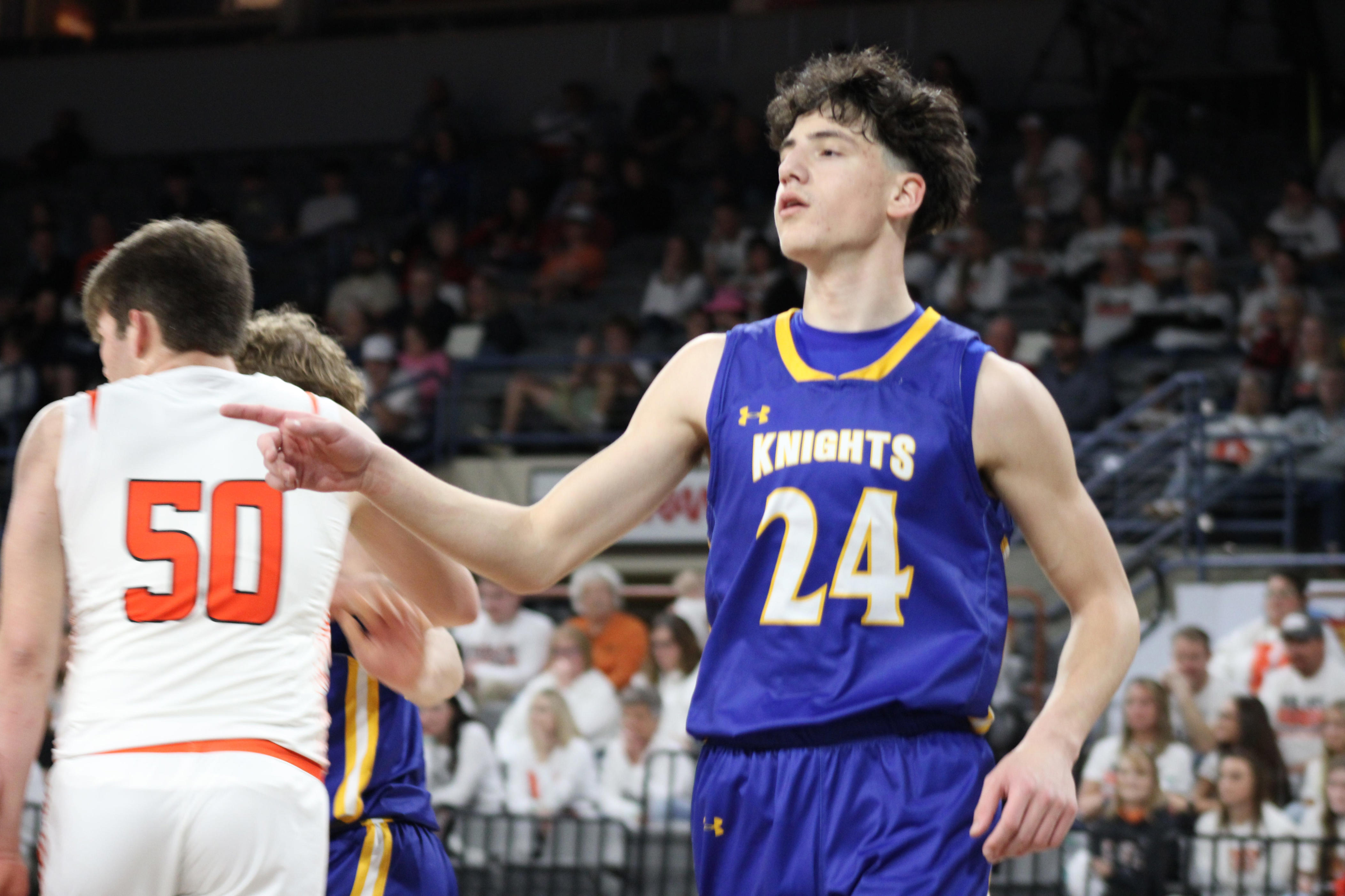 O'Gorman boys basketball falls to Huron in South Dakota state tournament