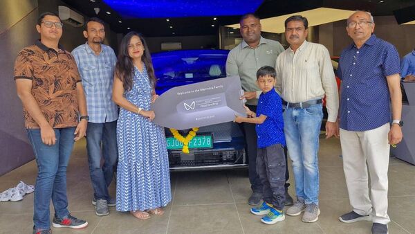 Mahindra delivers over 600 units of electric SUVs on first day of Navratri