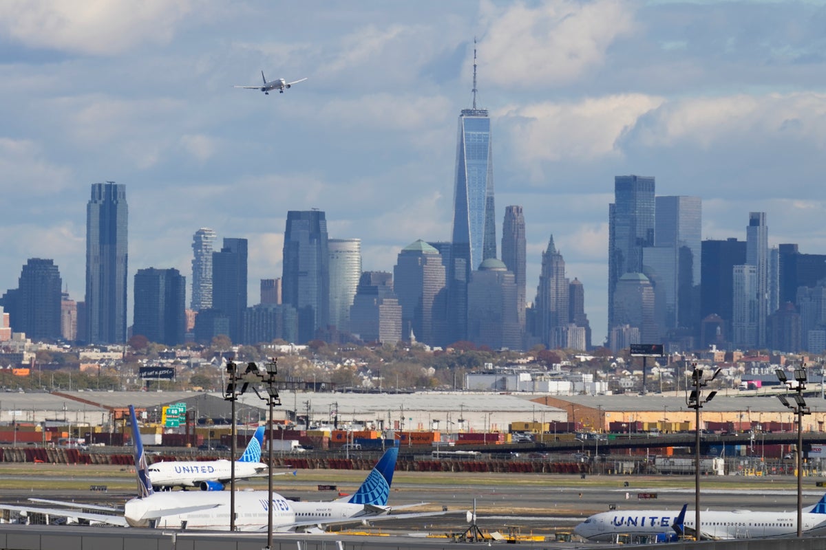 Two planes almost collide on runway at major US airport
