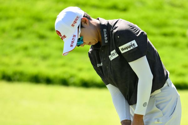 Hyo Joo Kim fires 66, holds 5-shot, 3rd-round lead in Founders Cup