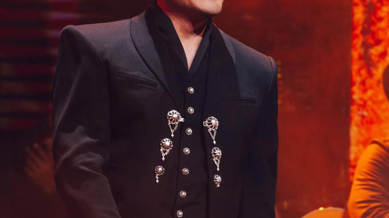 ¡Vida México! Carlos Rivera debuta hoy en la Plaza México con un show ...