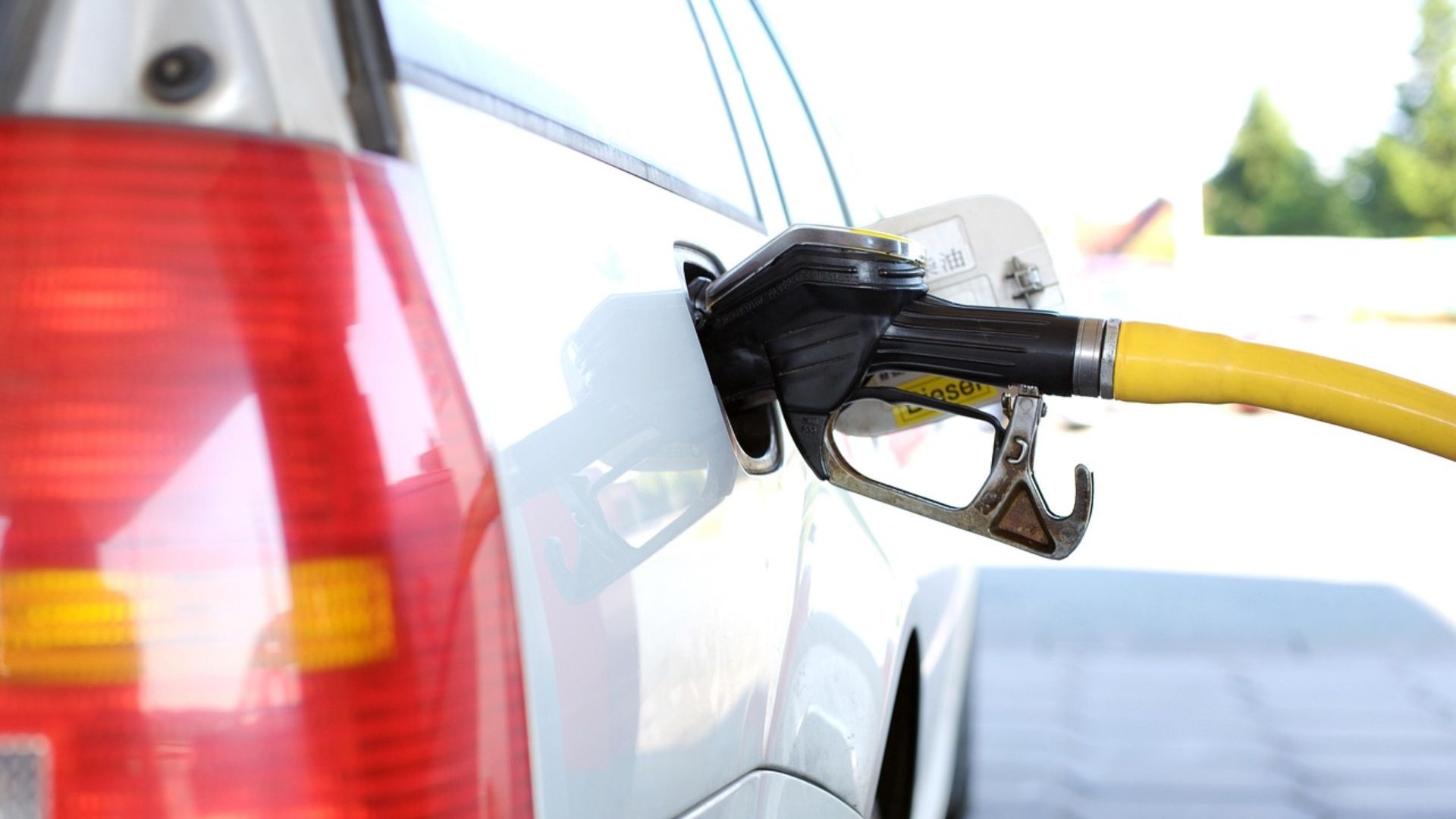 My teenage son filled my Mercedes with diesel instead of premium and ...