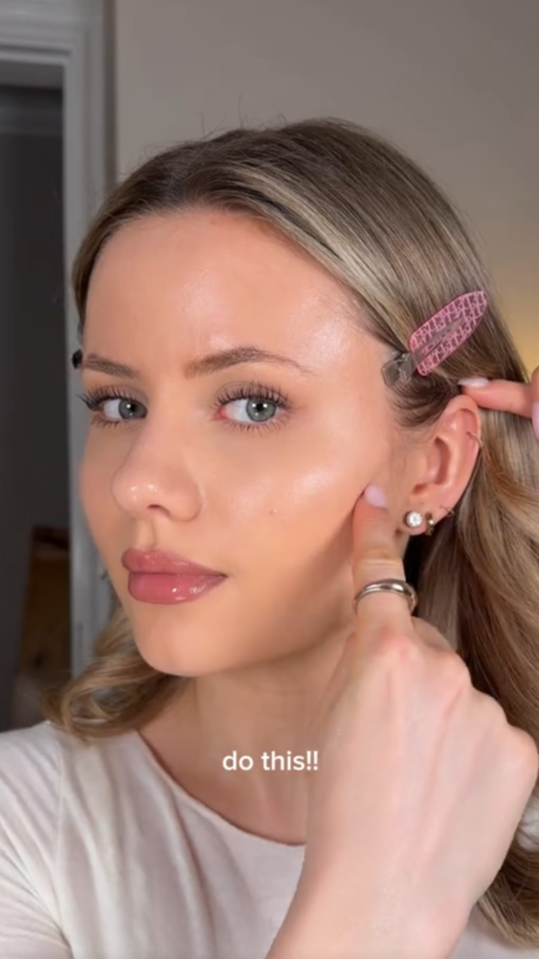 What most people get wrong about bronzer application