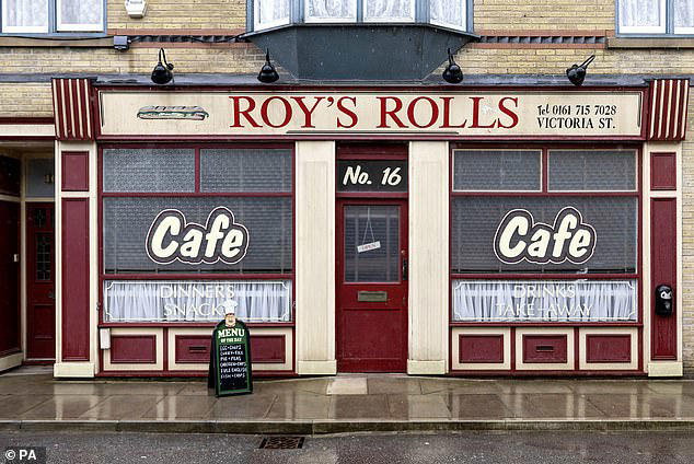 Legendary Coronation Street cafe Roy's Rolls burned to ground in arson ...