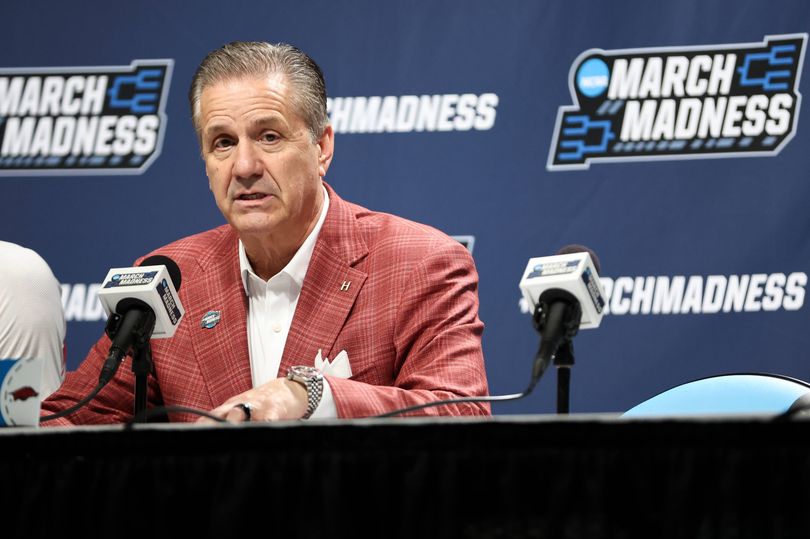 College basketball coach suggests two March Madness stars could 'run ...