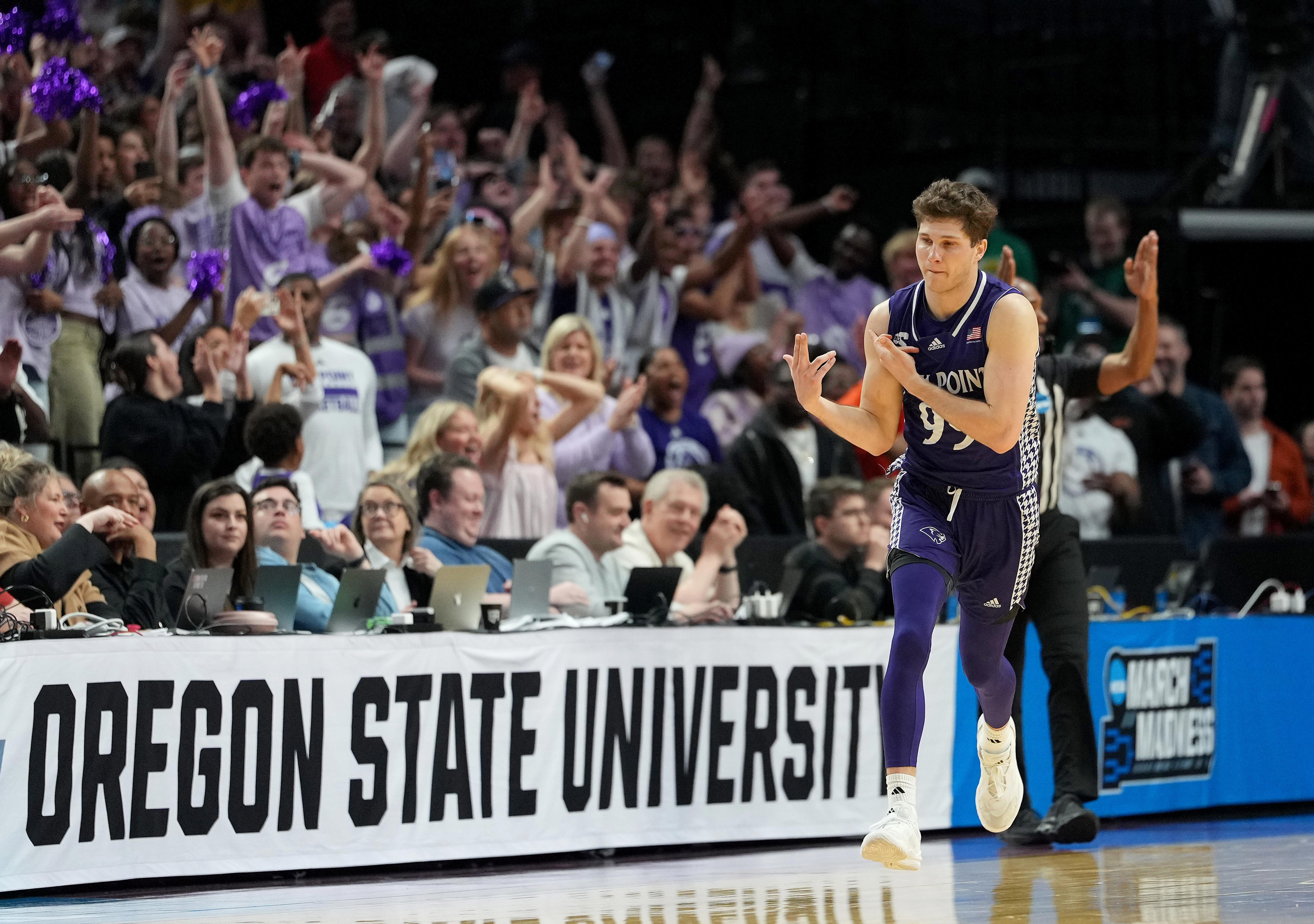 Boca Raton's Chase Johnston hits March Madness game-winner