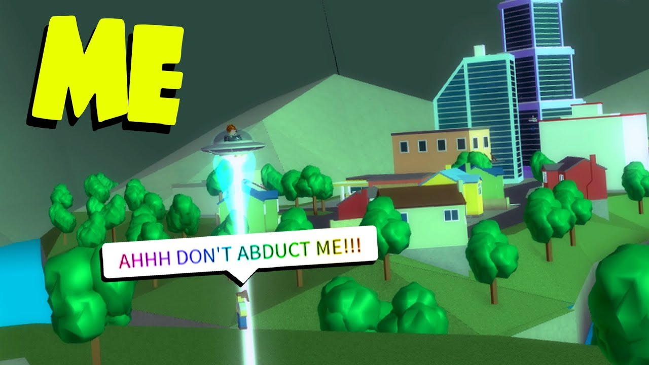 Abducting random people with my giant UFO in Roblox