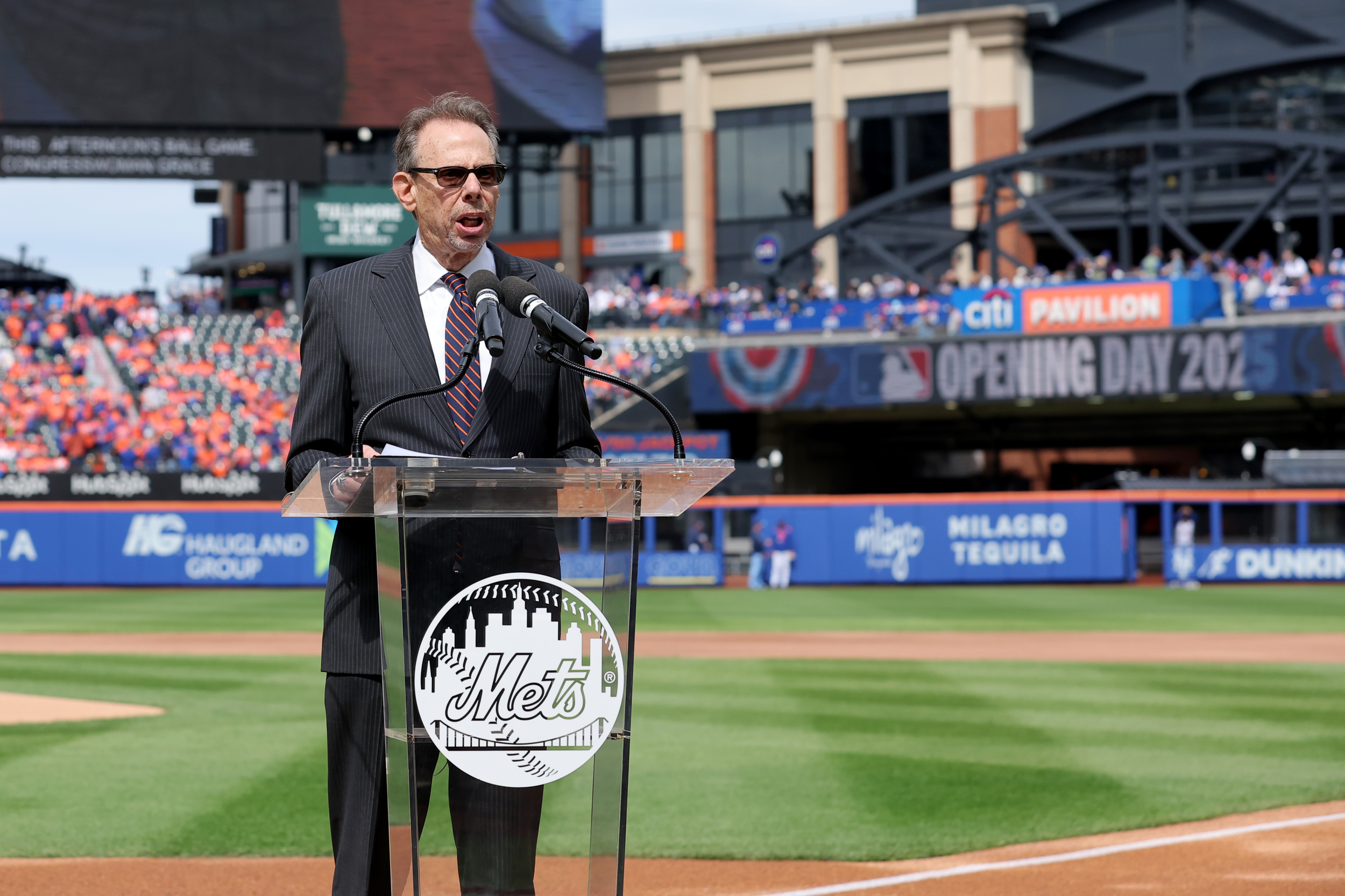 Iconic Mets announcer Howie Rose retiring after 2026 season