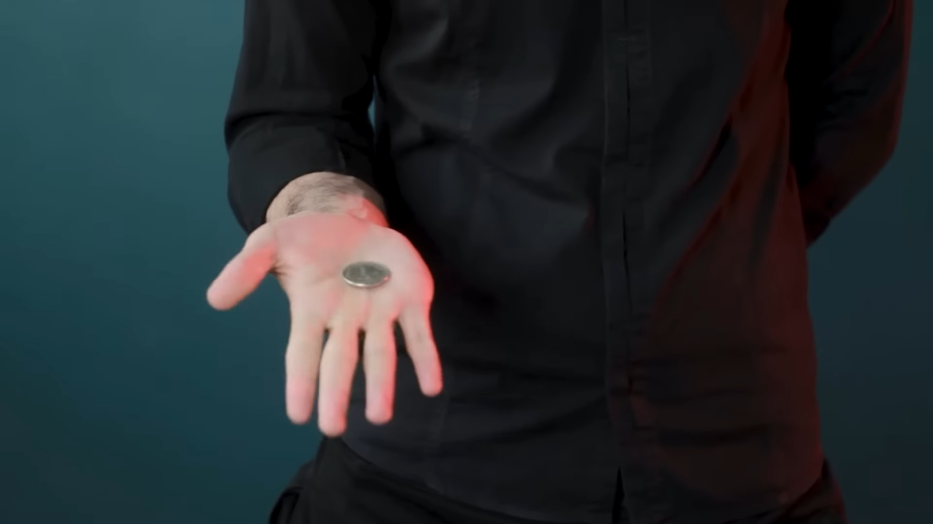 These visual hand tricks turn simple movements into cool illusions