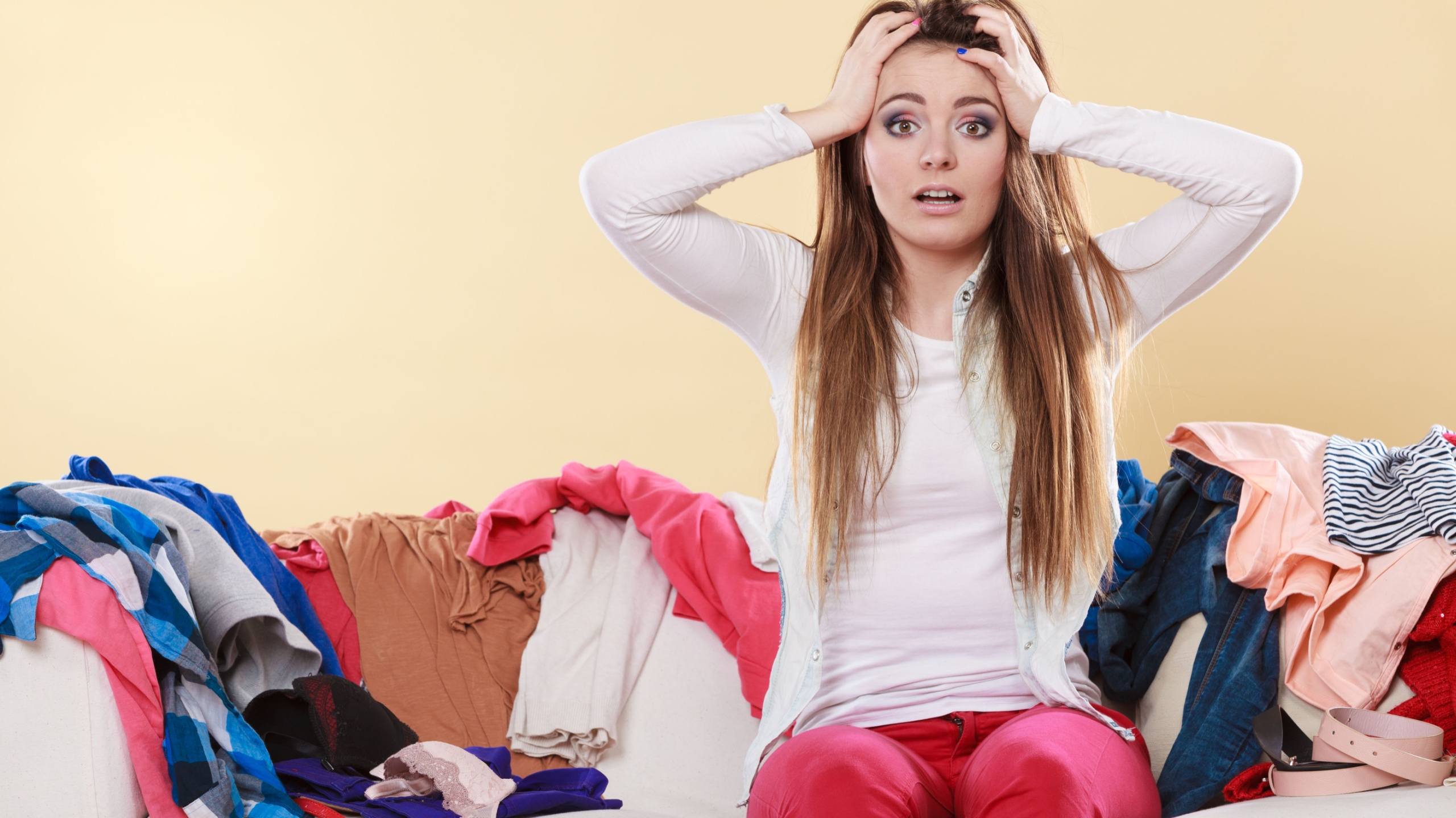 People who grew up in a financially unstable home often have 11 overly ...