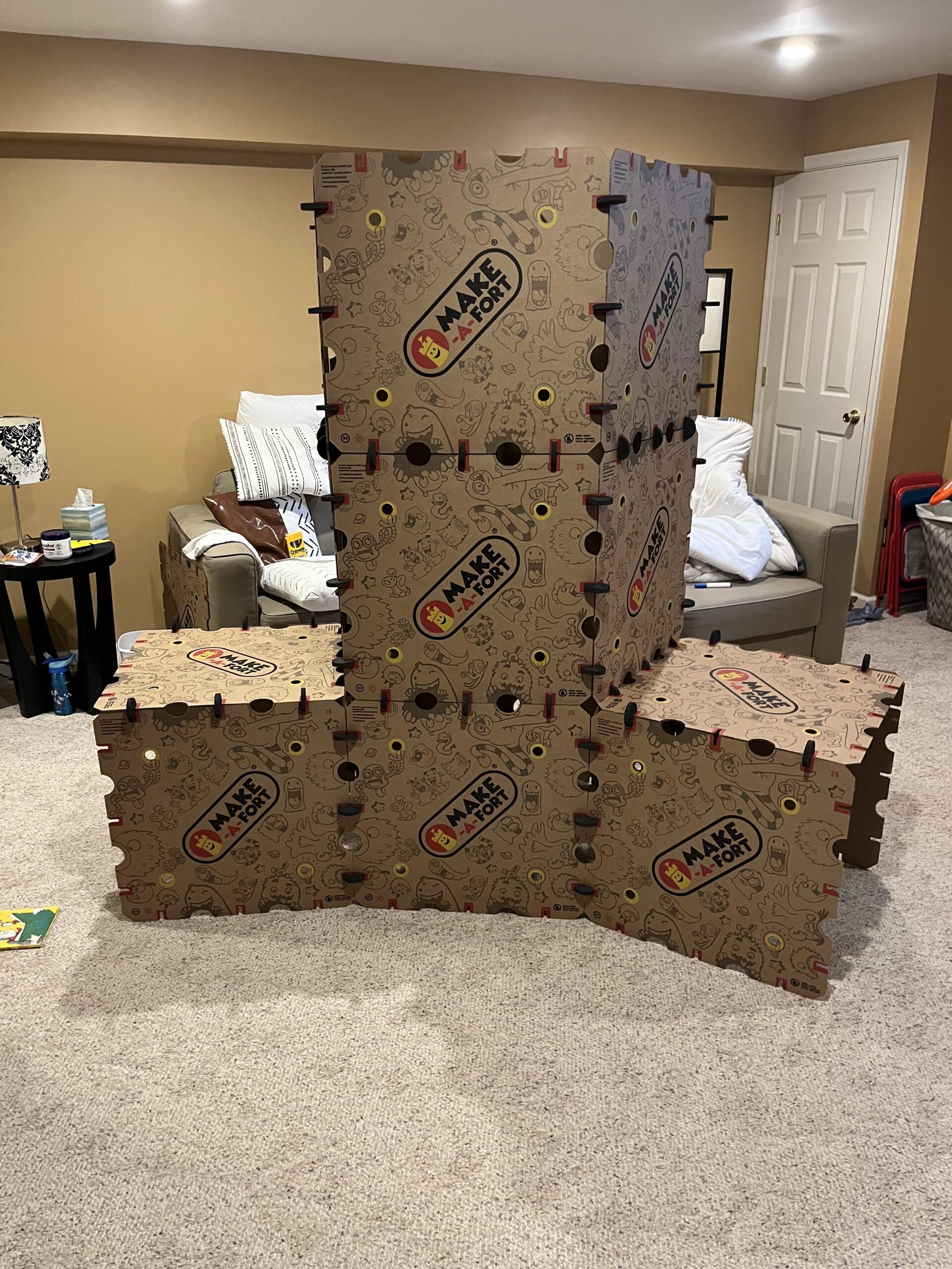 10 rainy-day activities to keep kids busy indoors