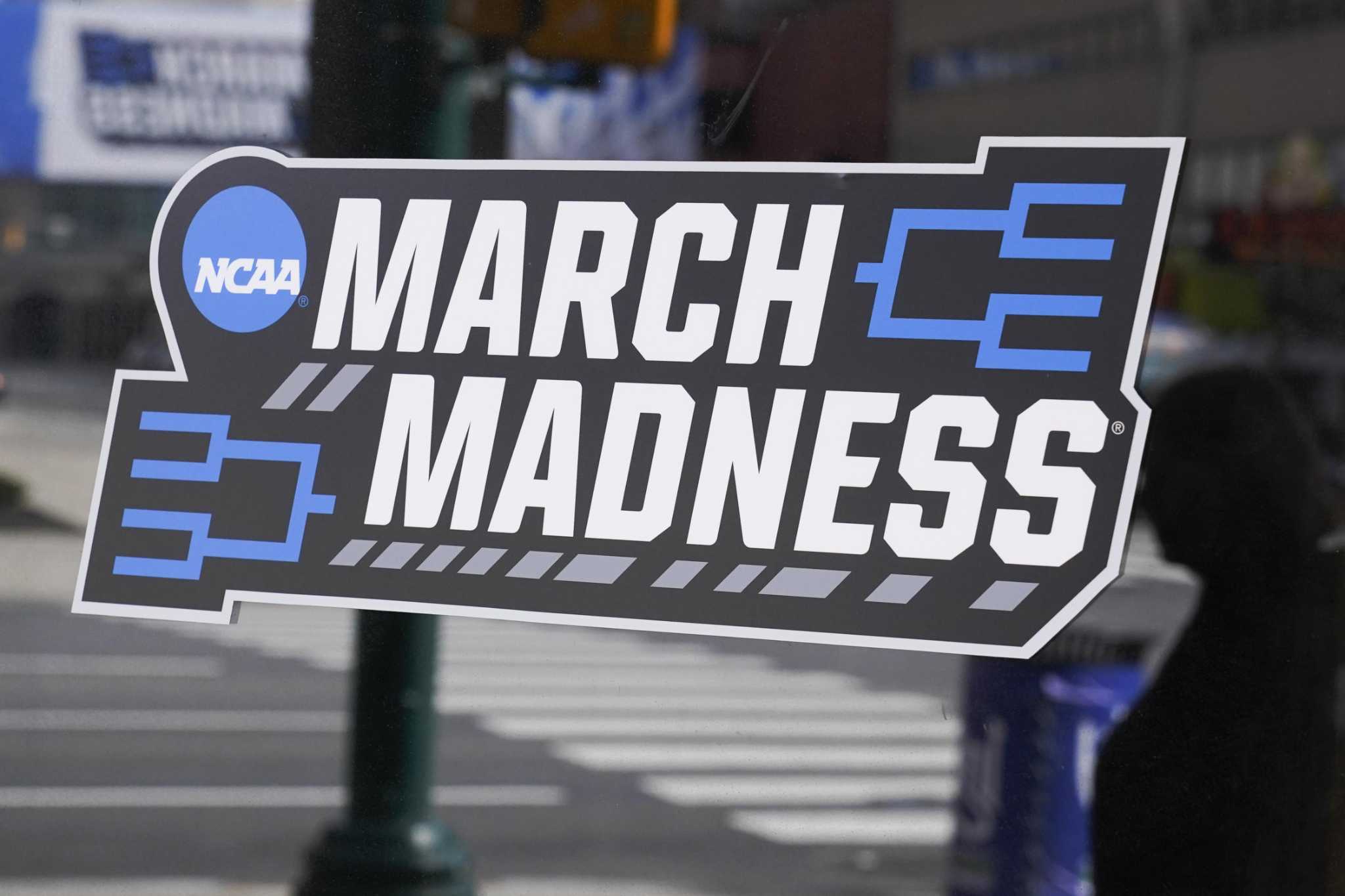 March Madness: Full schedule of Friday's NCAA games in men's tournament
