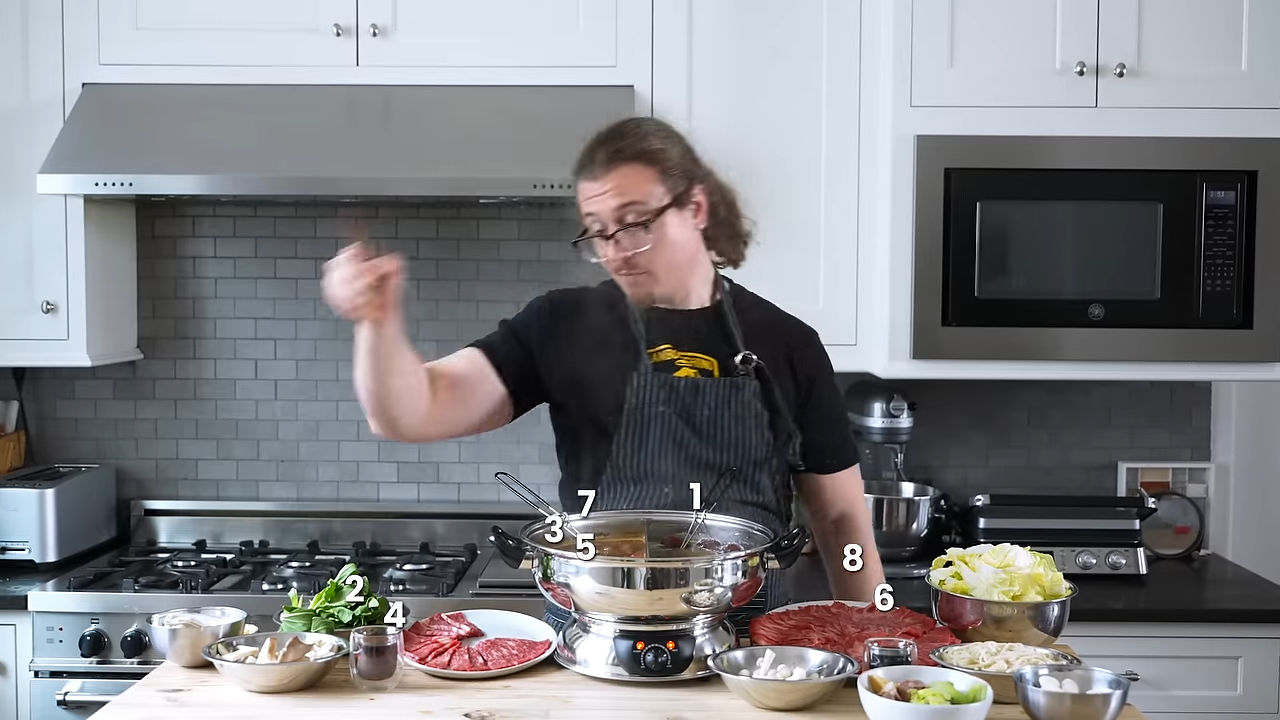 Why dividing your hot pot into two bases changes everything