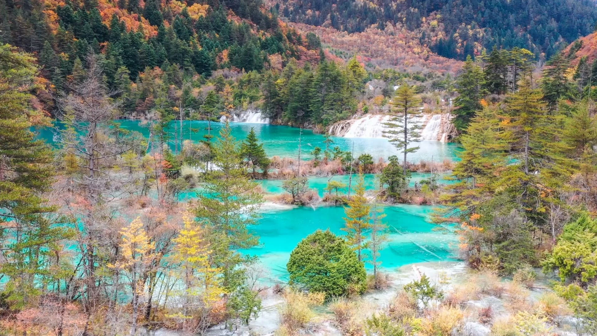 Jiuzhaigou's Multicolor Lakes by Drone: China's UNSECO Gem Revealed ...