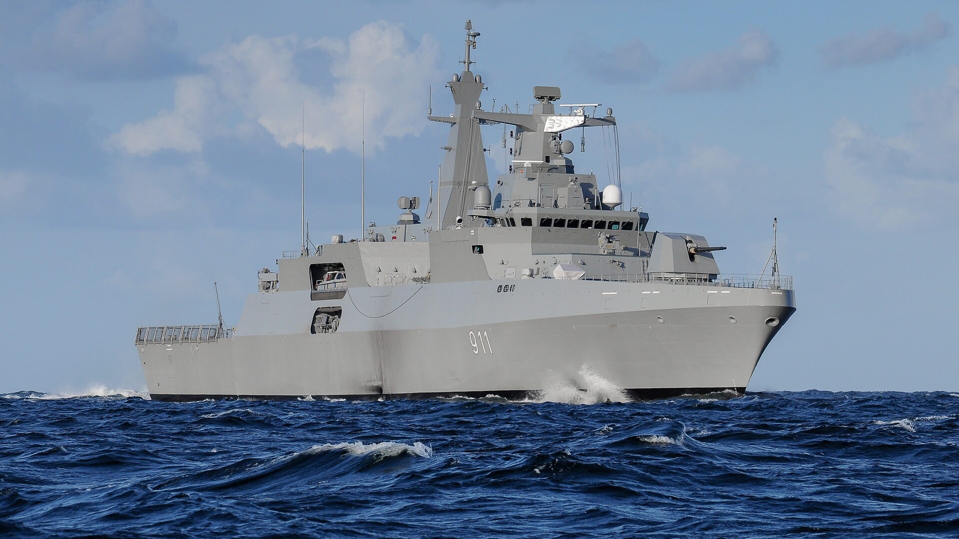 Deutschland bestellt vier neue Kriegsschiffe, weil Milliarden-Fregatte ...