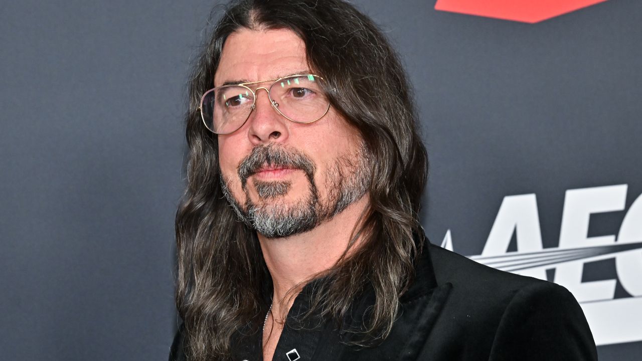 Foo Fighters’ Dave Grohl addresses infidelity and social media fallout ...