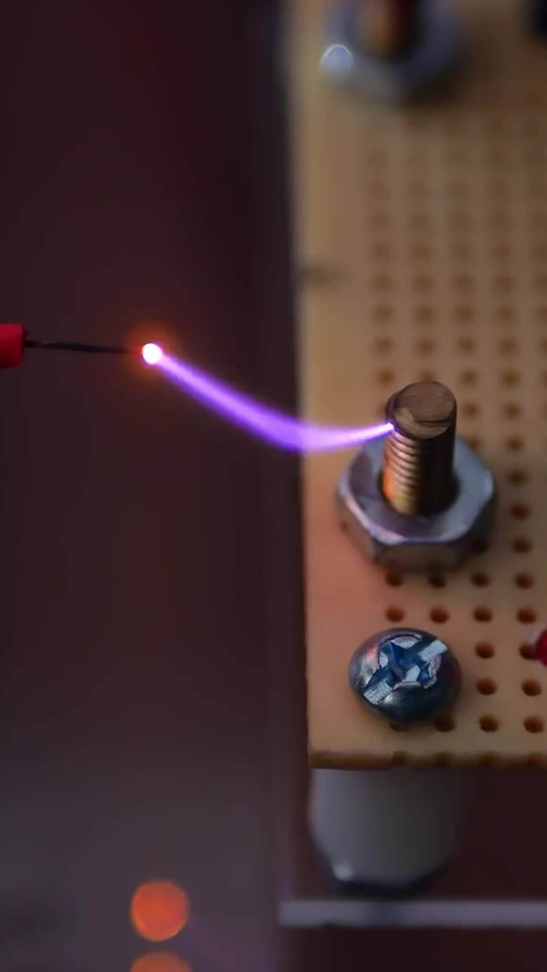 DIY plasma physics powersource (mini 20,000v flyback)