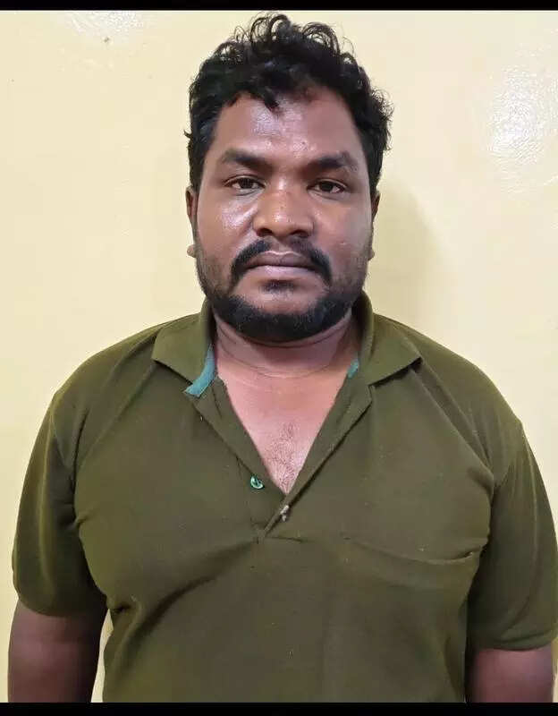 UPS battery thief nabbed in Bengaluru; 51 batteries, autorickshaw seized