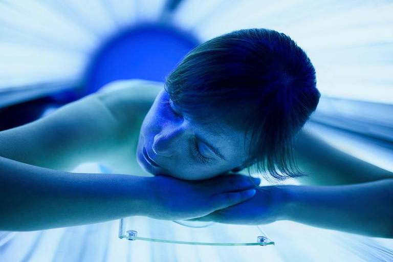 FDA drops plan to ban tanning beds for minors nationwide