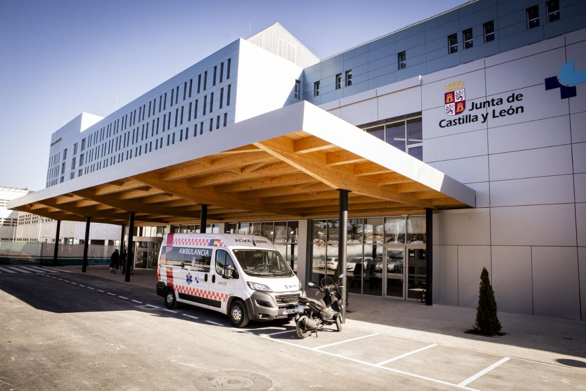 Los dos directivos de la sanidad regresan a sus puestos de trabajo al ...