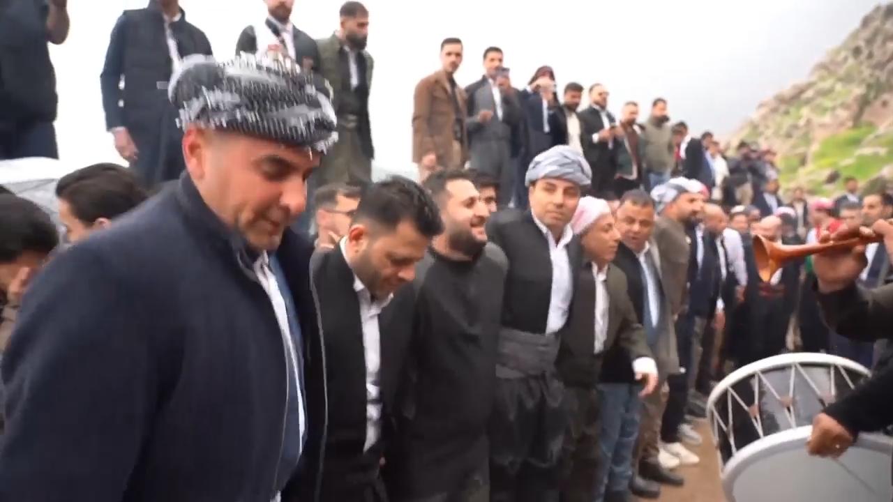 Kurdish Nowruz festival lights up Akra with torches and fireworks