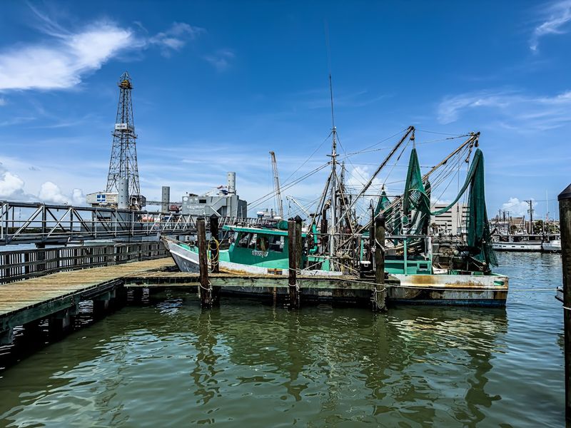 This dockside Texas oyster bar is where locals go for the freshest catch