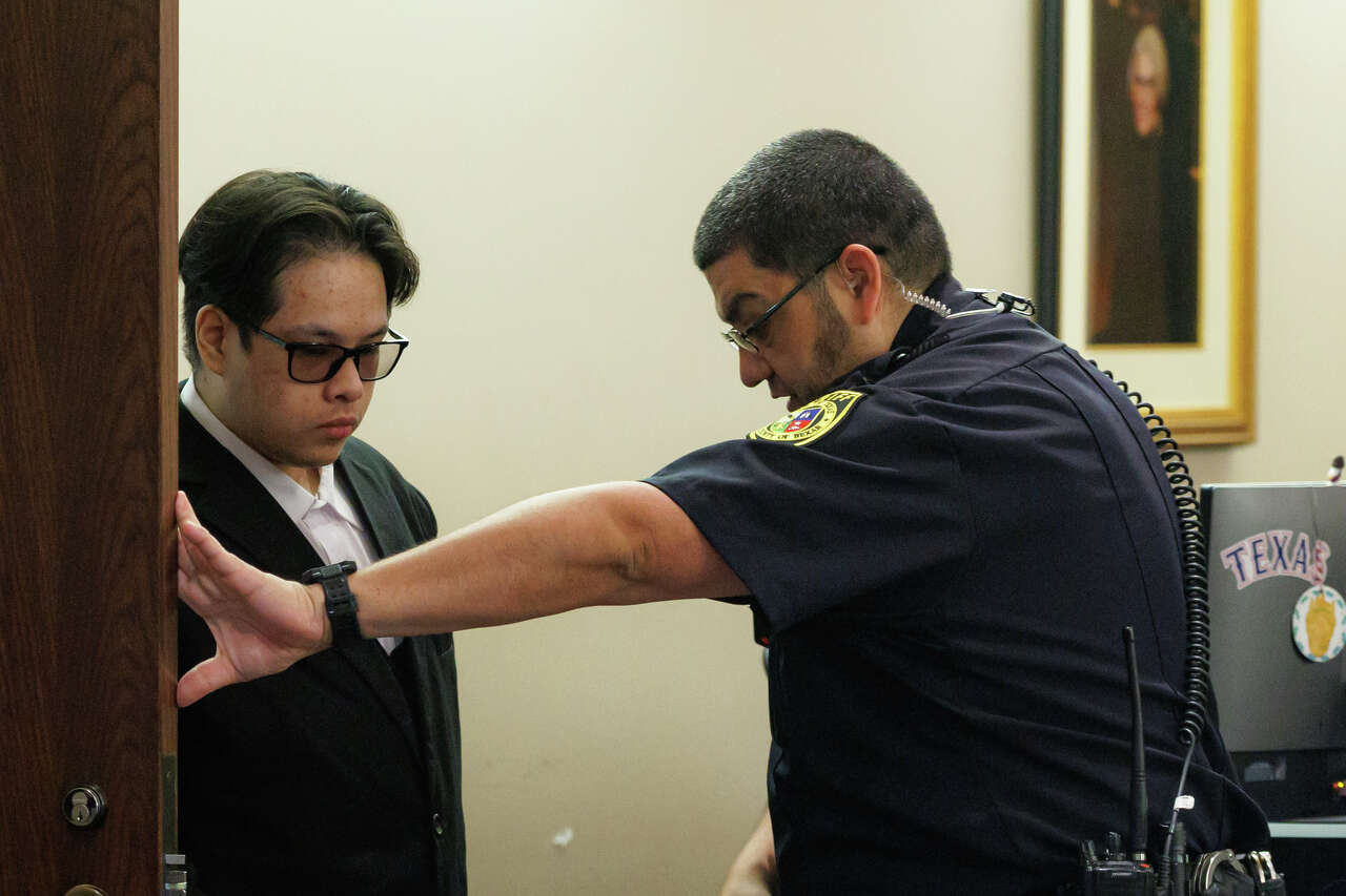 Outrage grows after Savanah Soto family member ejected from courtroom