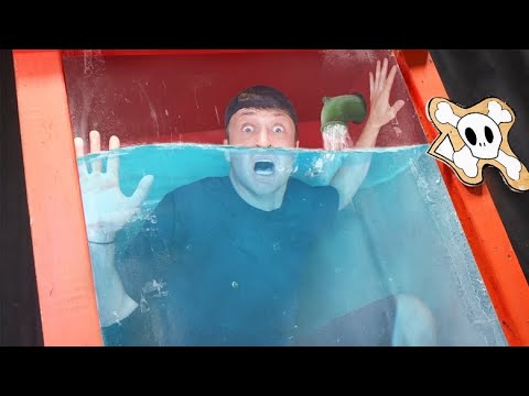Race to escape the water chamber