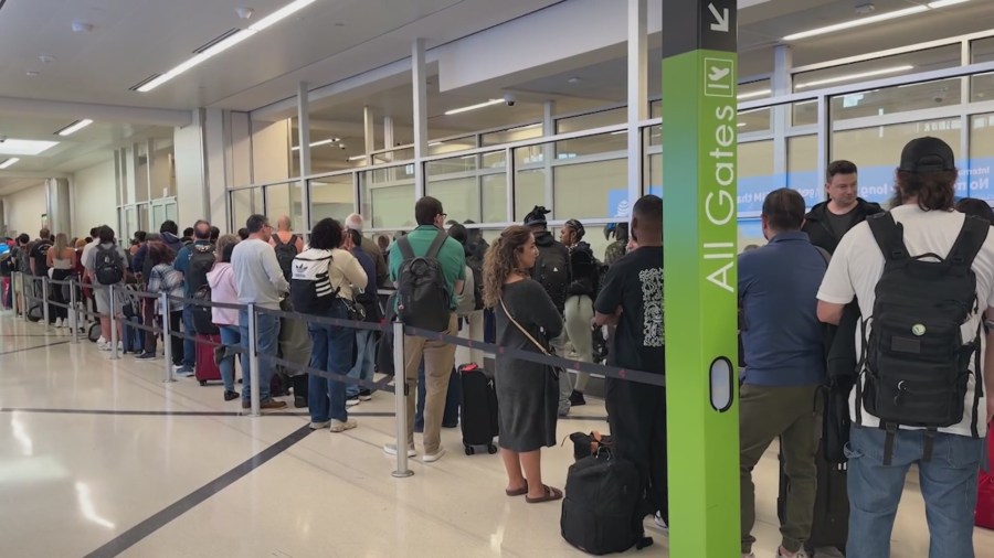 Long TSA lines continue at Atlanta’s Hartsfield-Jackson Airport amid ...