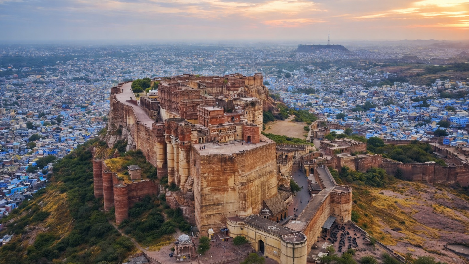 The hilltop fort watching over Jodhpur’s blue buildings