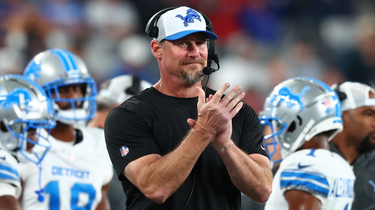 Lions make things official signing former Cowboys player
