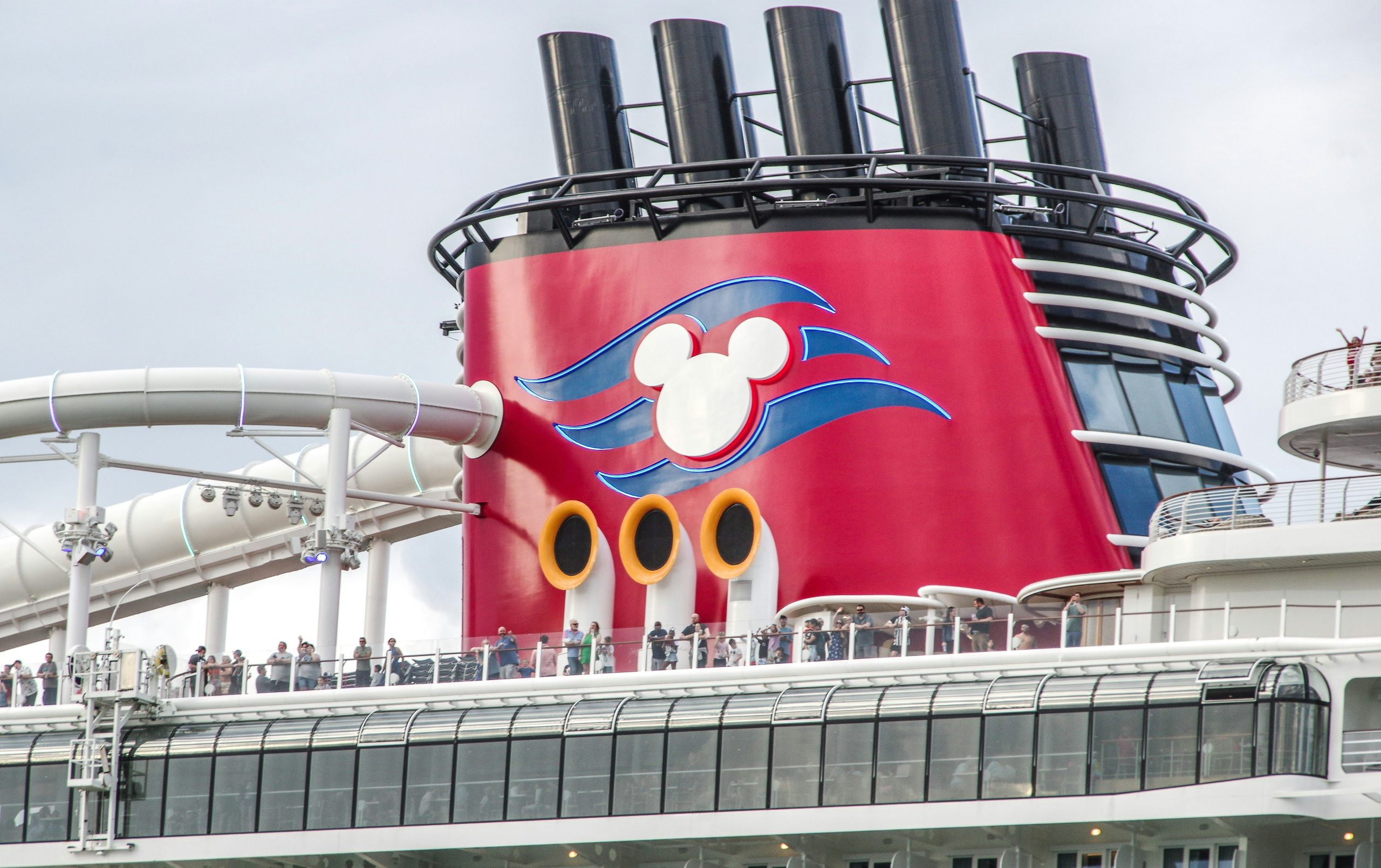 15 cruises offering free kids programs