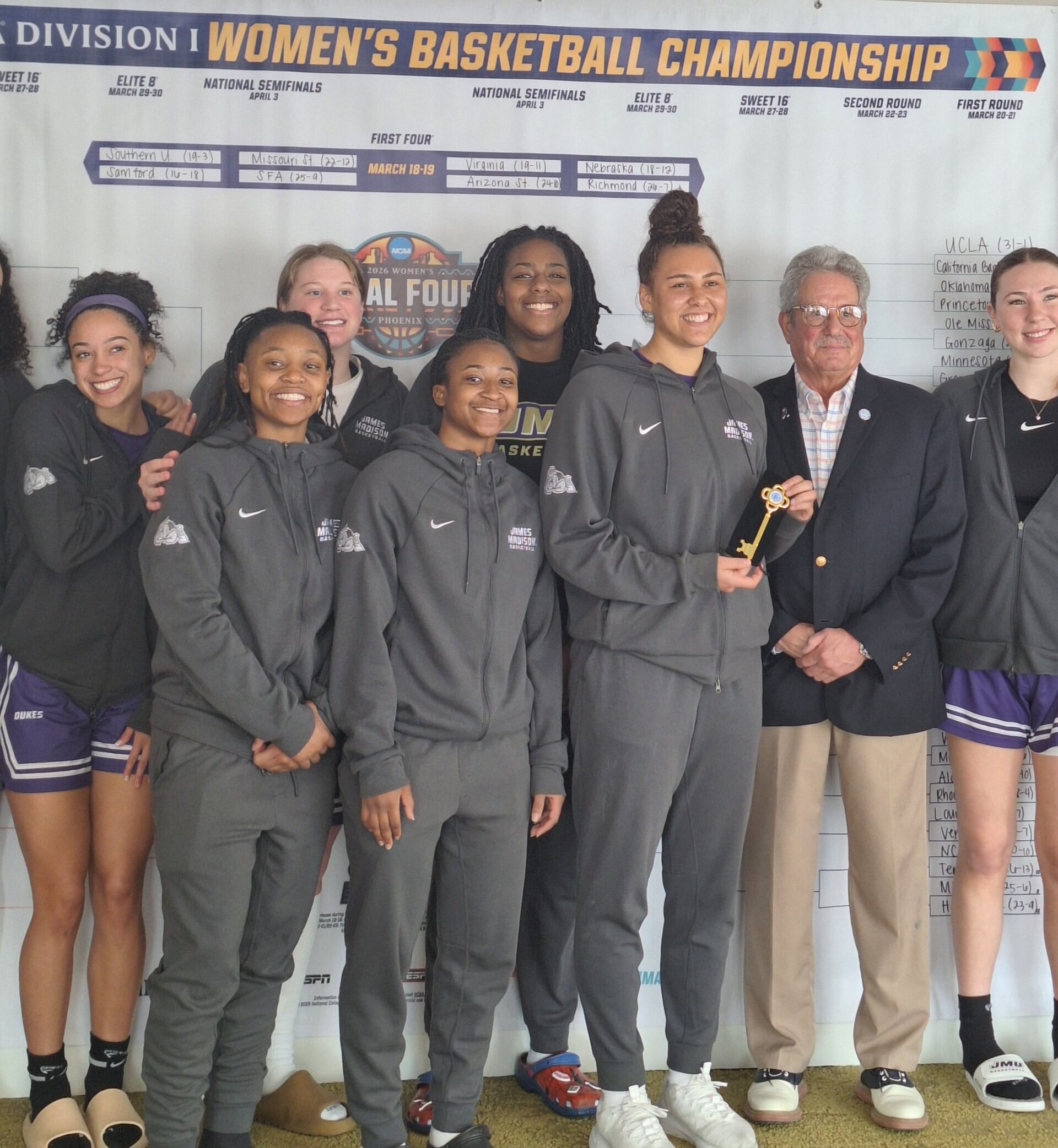 Clarksburg mayor presents 'Key to the City' to James Madison University ...