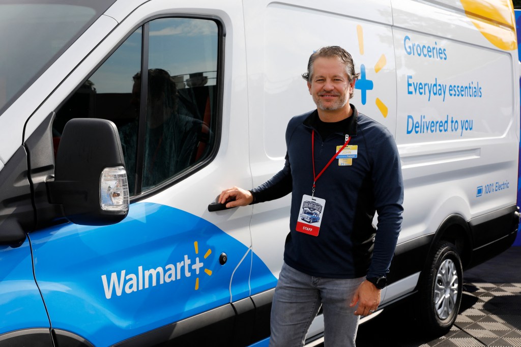 Walmart’s AI move could lead to surge pricing — shoppers and experts ...