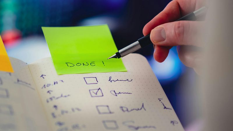 10 behaviors that build quiet confidence over time