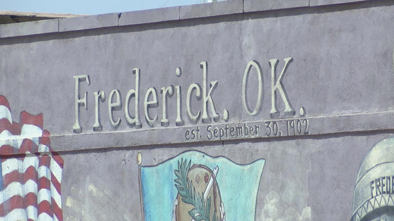 Frederick without power after transmission line damaged