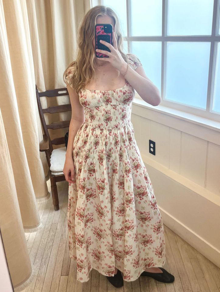 I tried on Dôen’s pretty spring dresses IRL—these 4 cool yet whimsical ...